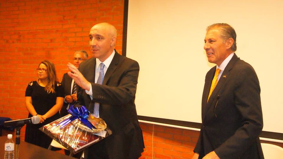 Universidad Latina de Mexico - DR. MIGUEL CARBONELL EN LA ULM